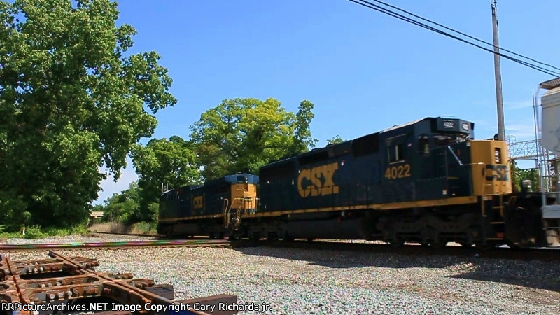 CSX 4022 & 29